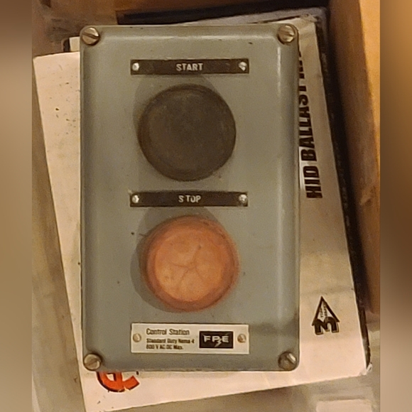 Federal Pacific | Other | Fpe Federal Pacific Electrictwo Button ...